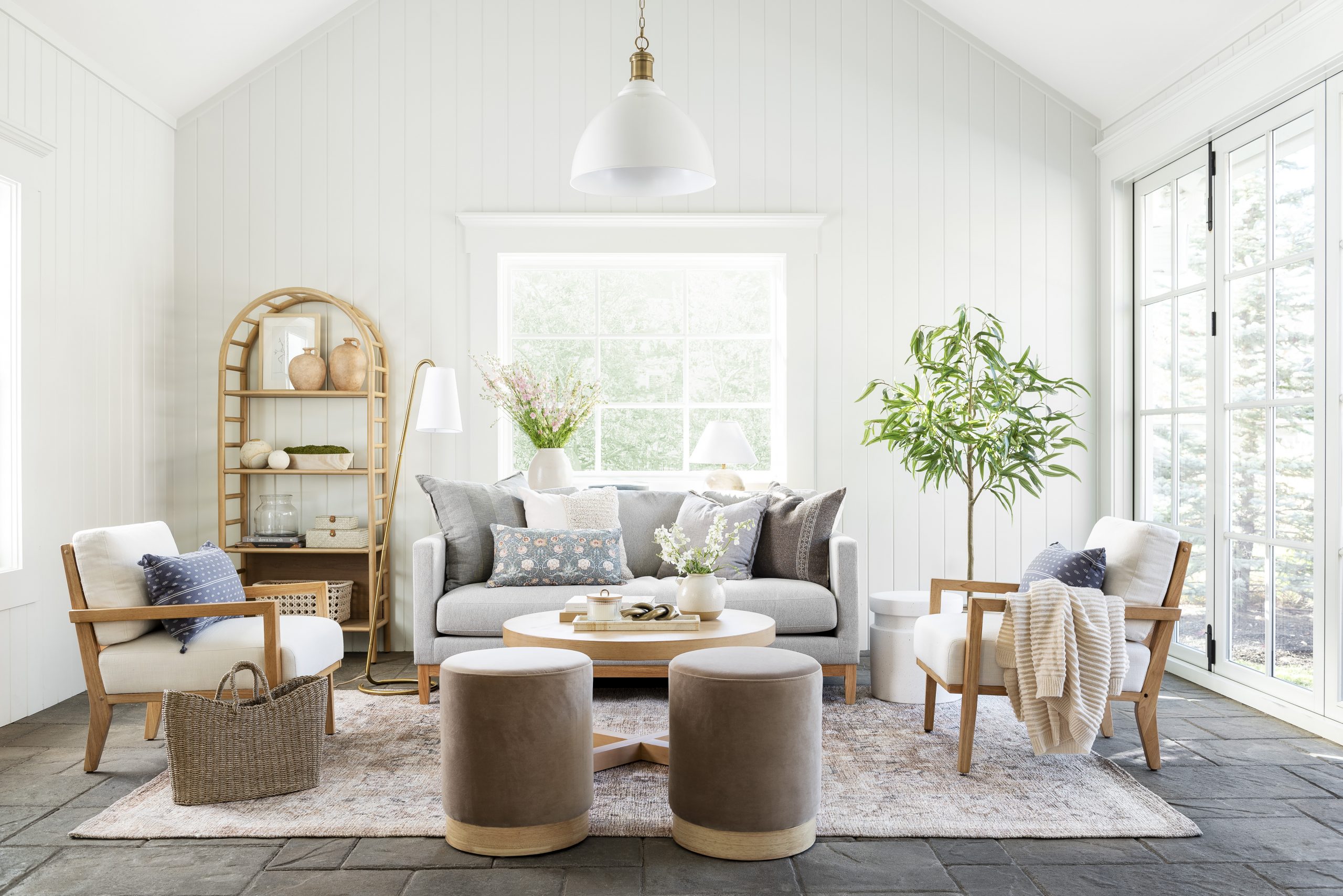 Changing Seasonal Decor for Spring & Summer: A Guide - BLOOM AND BABE